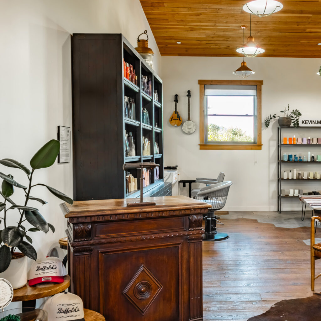 TEMECULA - Buffalo Co. Salon & Barber